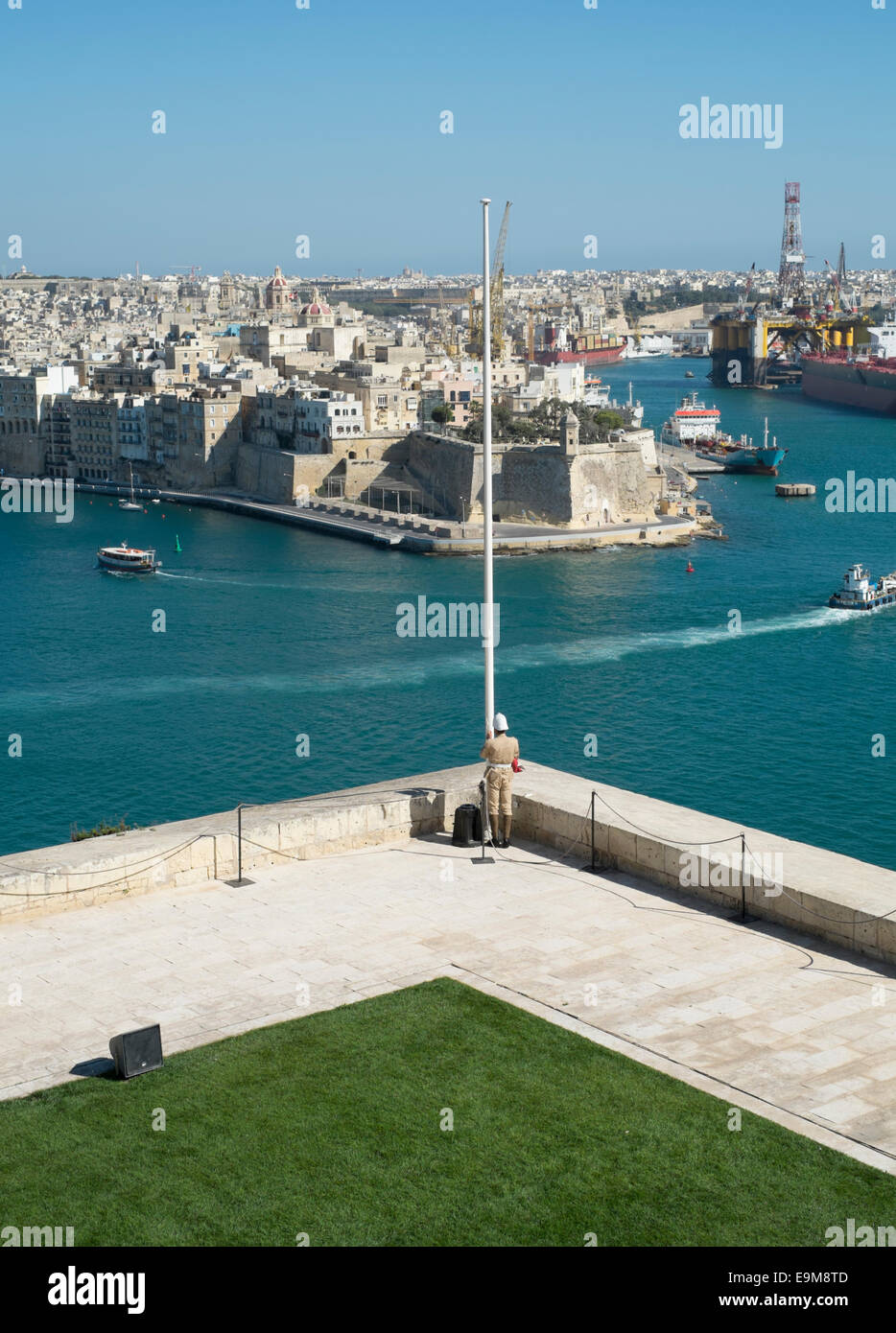 Overlooking grand harbour fort hi-res stock photography and images - Alamy
