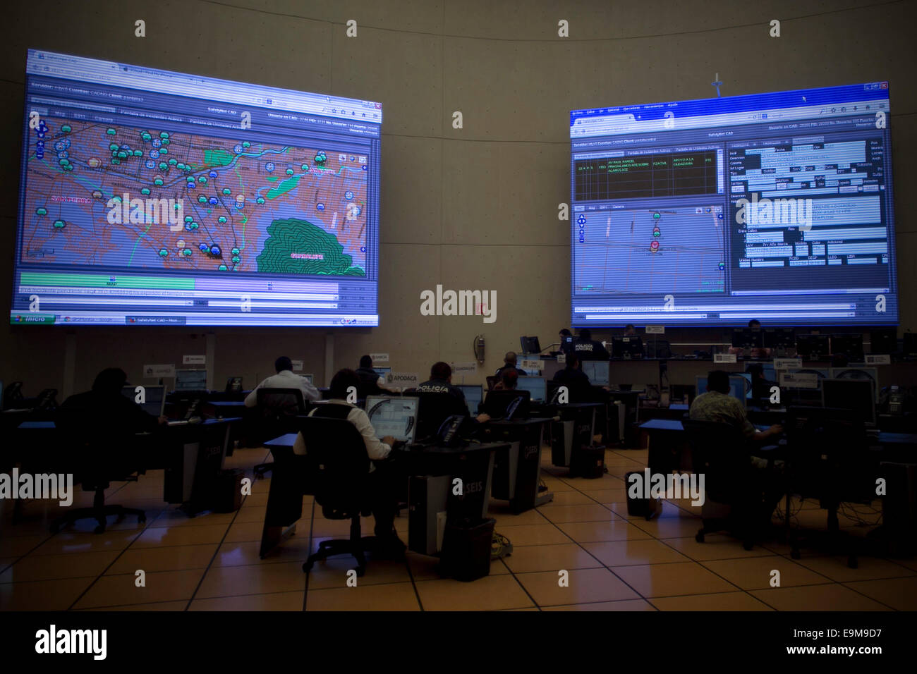 Control nuevo hi-res stock photography and images - Alamy