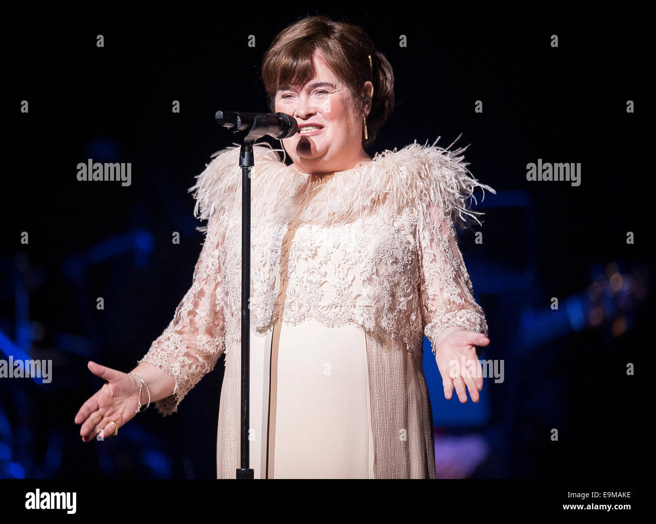 Durham, North Carolina, USA. 29th Oct, 2014. Singer SUSAN BOYLE ...