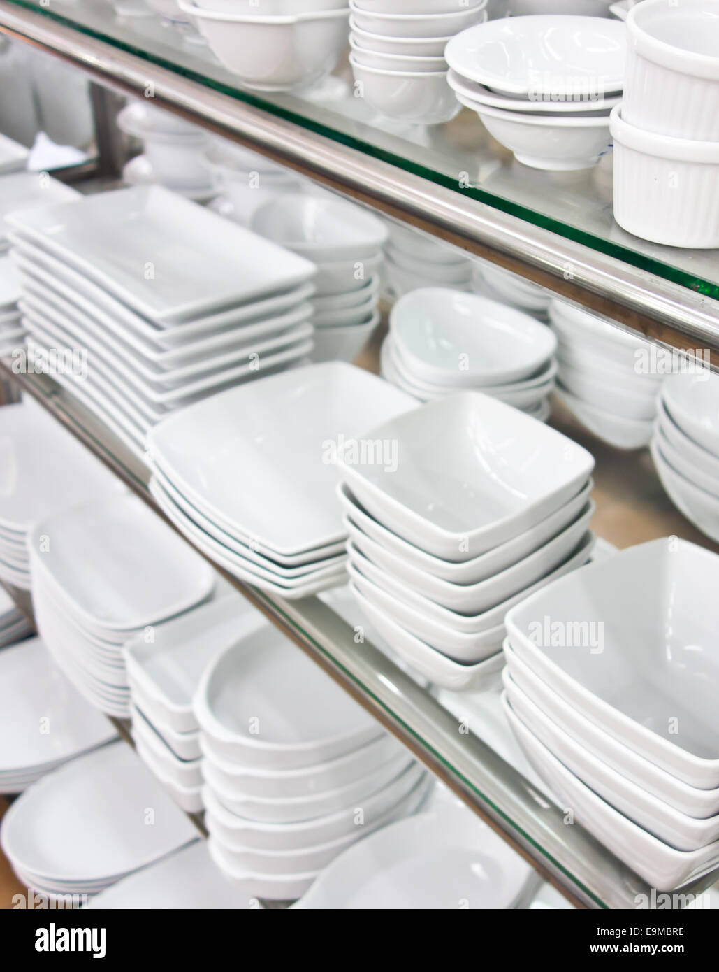 plates in a shop Stock Photo - Alamy