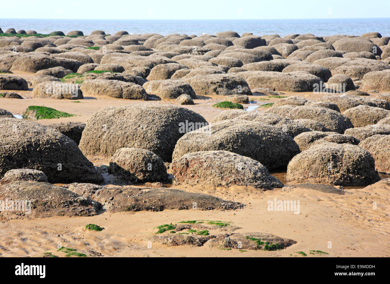 Hunstanton rocks norfolk tourism hi-res stock photography and images ...