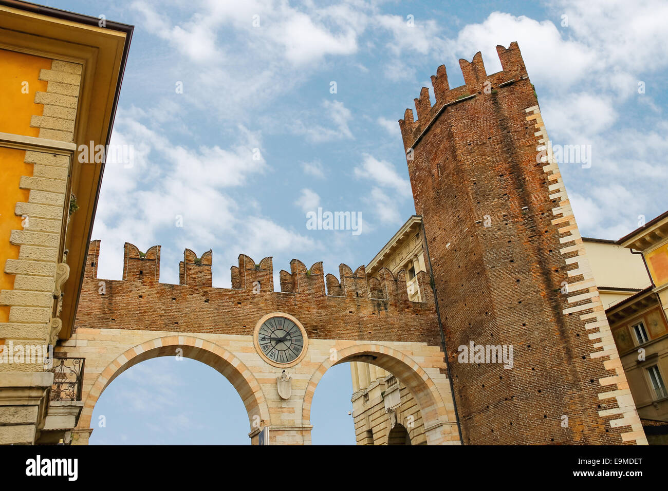 Medieval city gate. Verona, Italy Stock Photo - Alamy