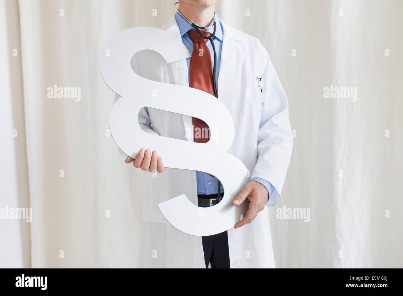 Paragraph sign hi-res stock photography and images - Alamy