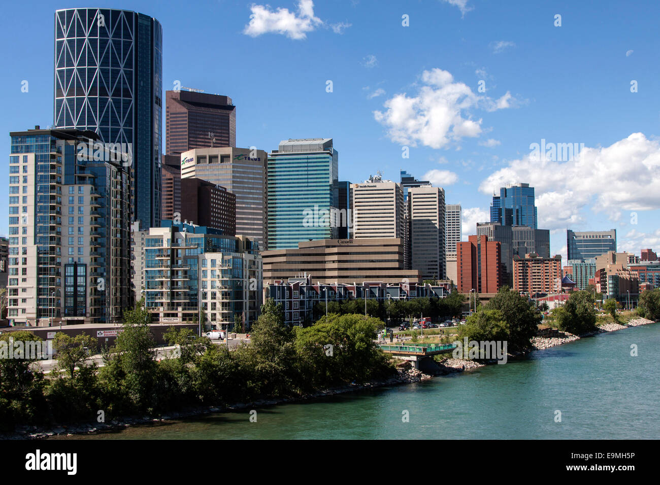 Calgary skyline high rise buildings calgary hi-res stock photography ...