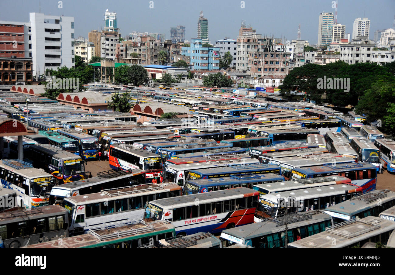 Dhaka, Bangladesh. 30th Oct, 2014. Hundreds of buses park at a long ...