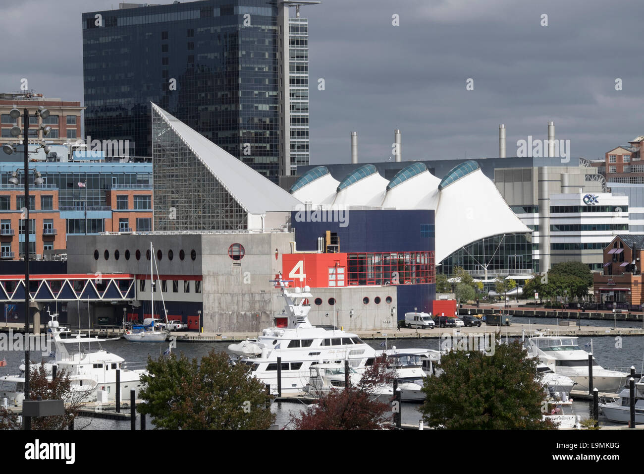Baltimore inner harbor hi-res stock photography and images - Alamy