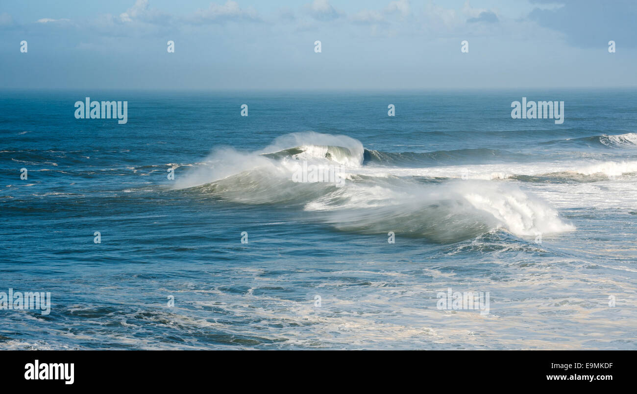 Beautiful wave on atlantic hi-res stock photography and images - Alamy