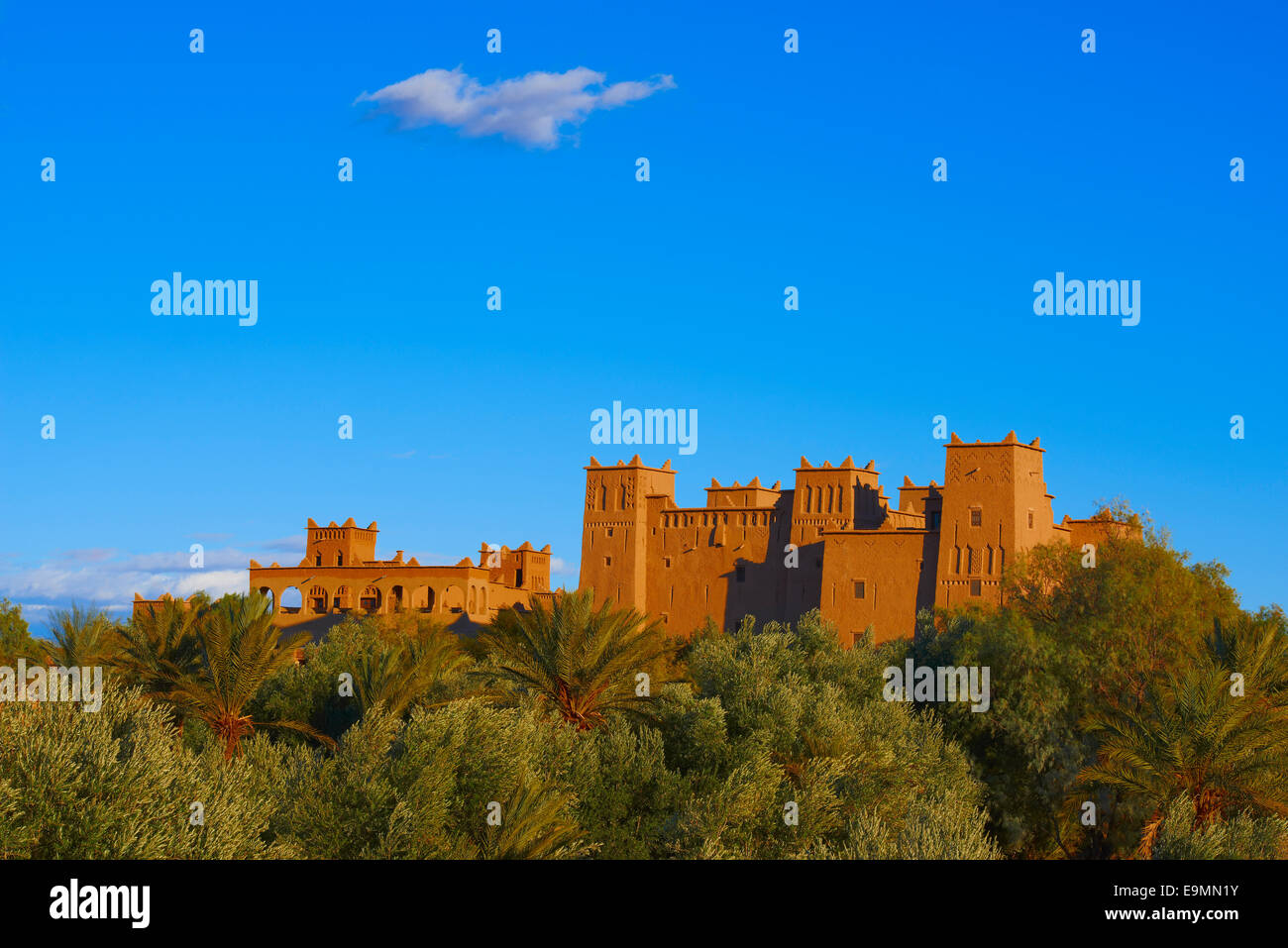 Kasbah ait ben moro hi-res stock photography and images - Alamy