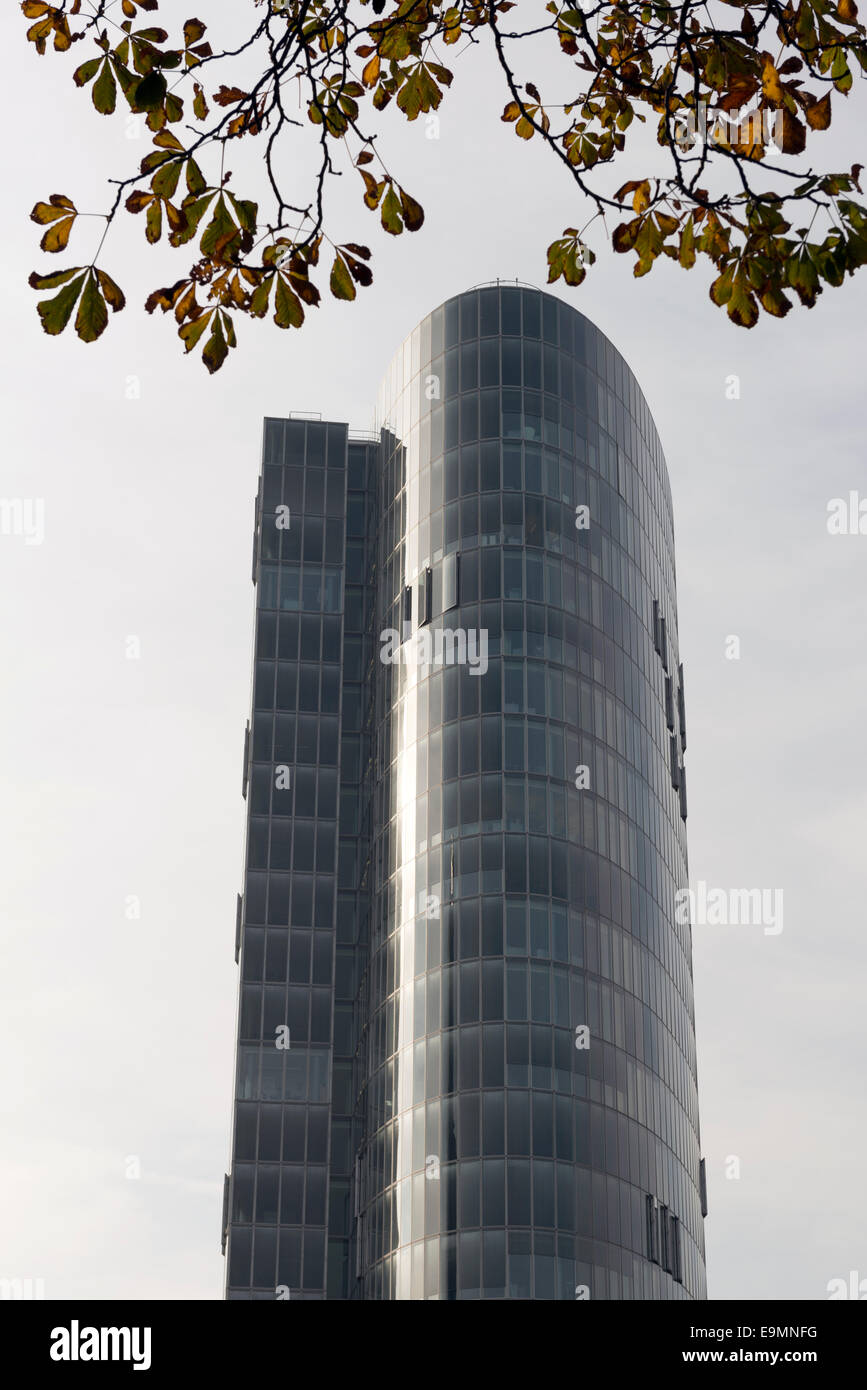 Building gap hi-res stock photography and images - Alamy