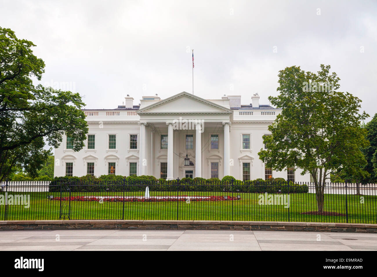 The White House building in Washington, DC Stock Photo - Alamy