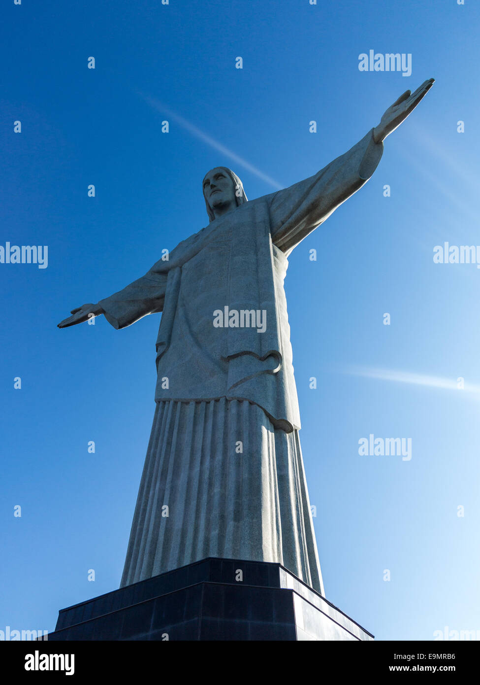 Christ redeemer statue rio hi-res stock photography and images - Alamy