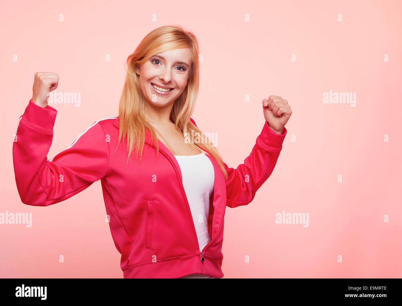 Biceps blond body hi-res stock photography and images - Alamy