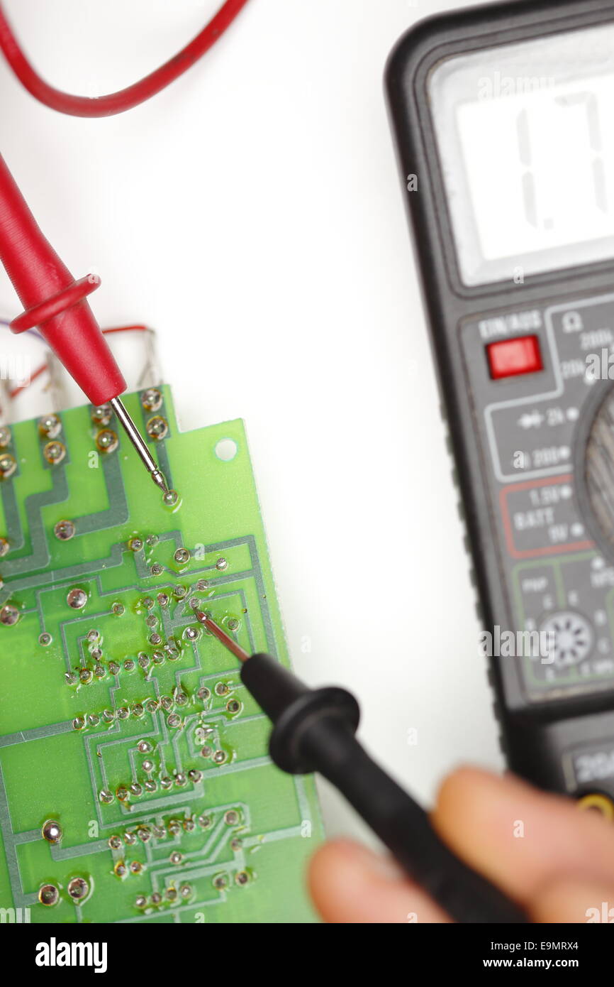 Electronics test connection hi-res stock photography and images - Alamy