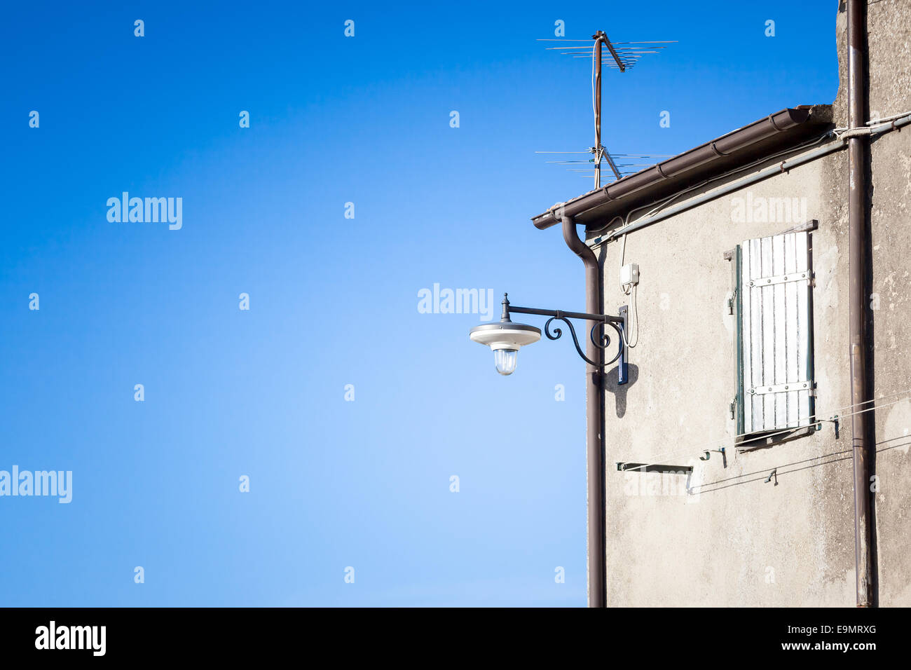 Lamp design house hi-res stock photography and images - Alamy