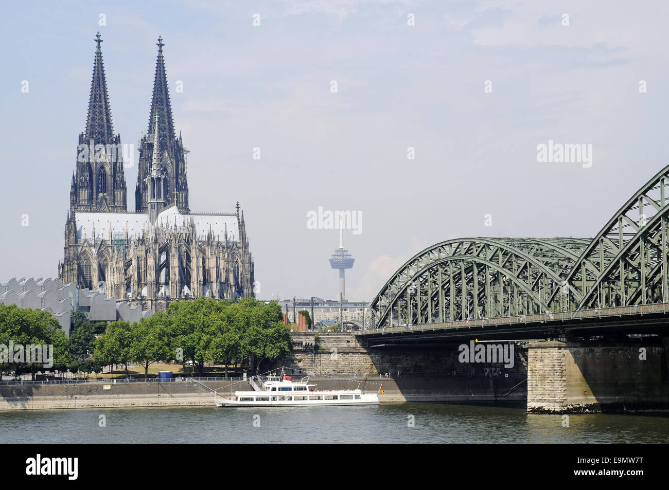 Cathedral, Rhine River, Cologne, Germany Stock Photo - Alamy