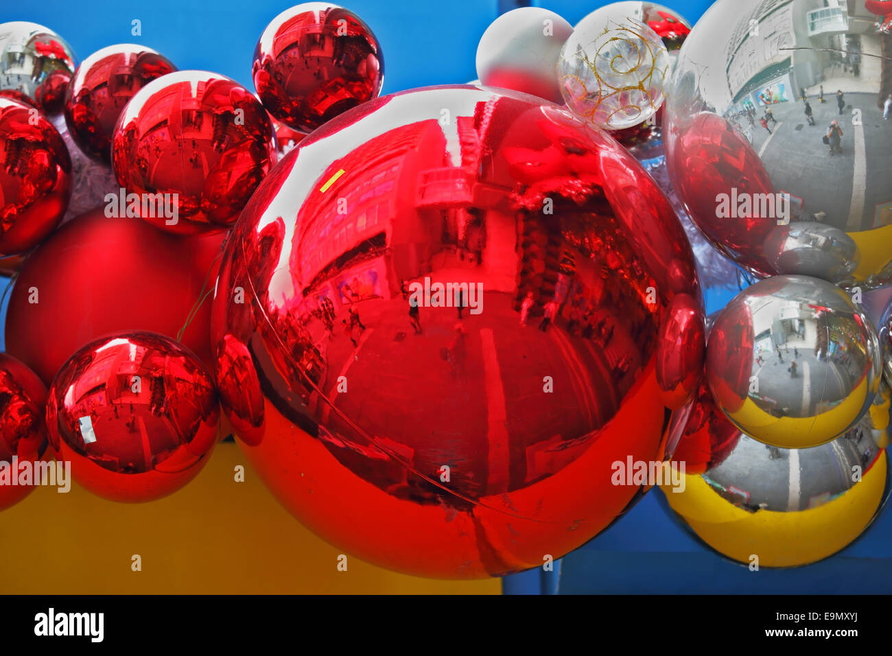 Silver glass hi-res stock photography and images - Alamy