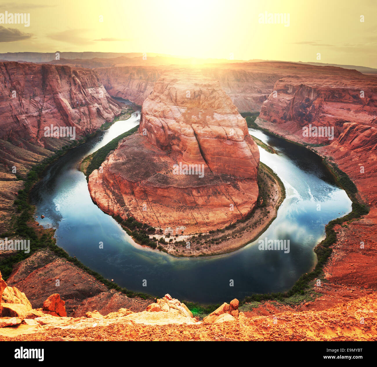 Horseshoe drive hi-res stock photography and images - Alamy