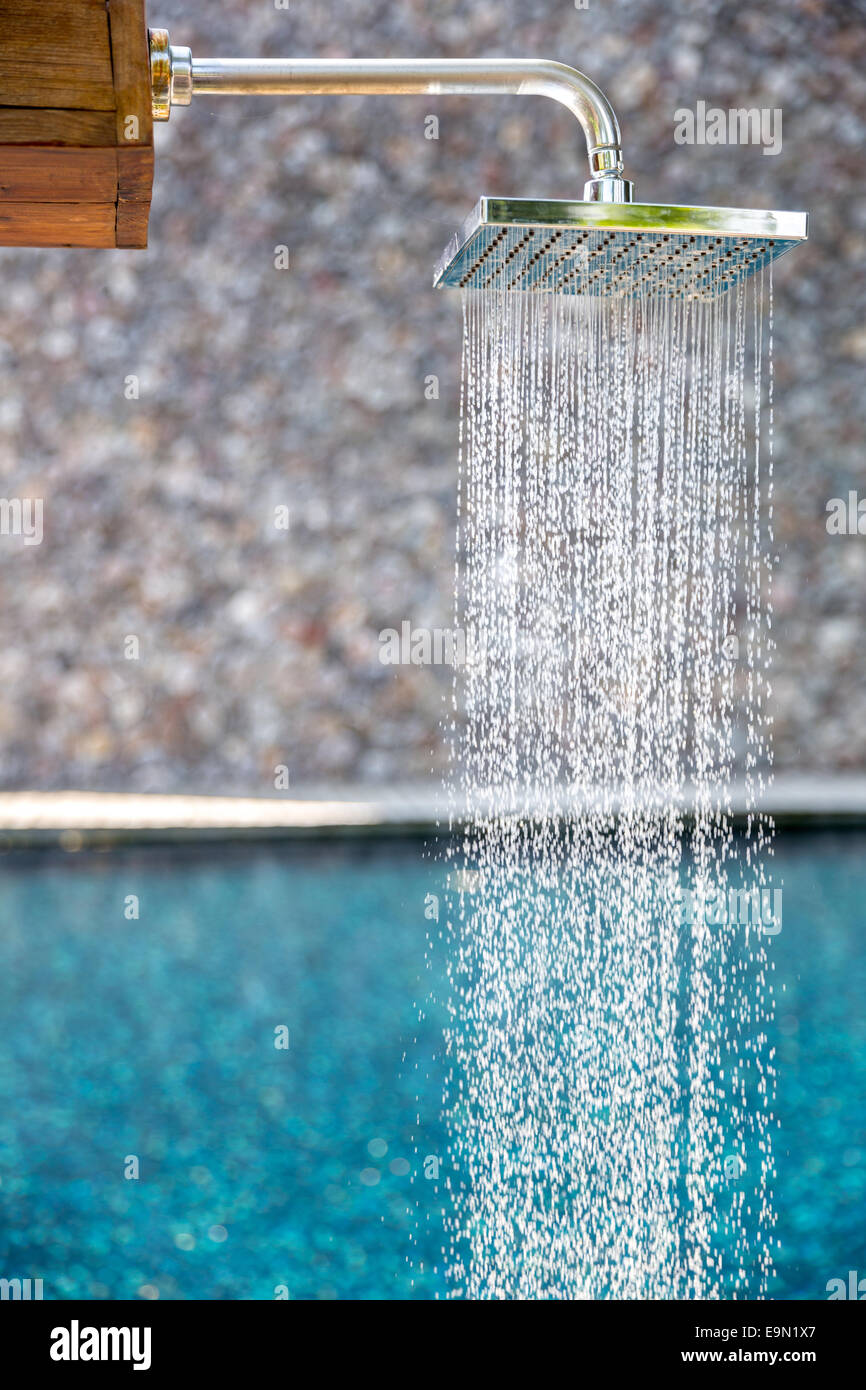 Running shower hi-res stock photography and images - Alamy
