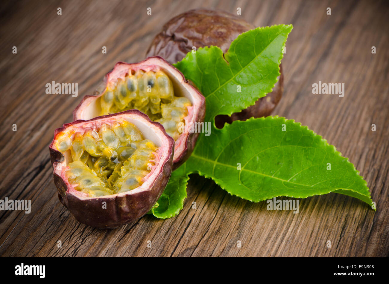 Exotic fruits cut open hi-res stock photography and images - Alamy