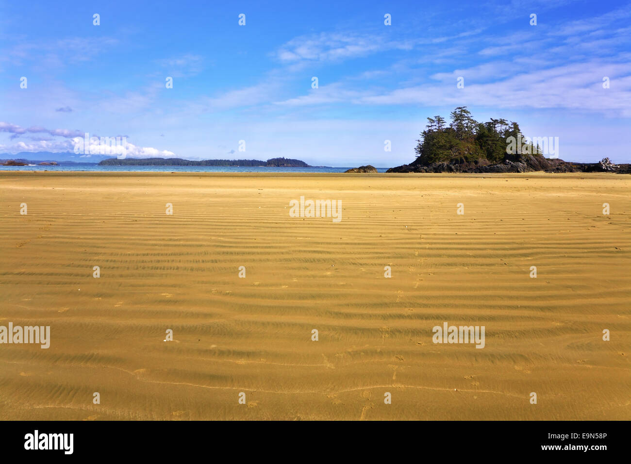 Ocean beach during outflow Stock Photo - Alamy Ocean beach during outflow Stock Photo - Alamy