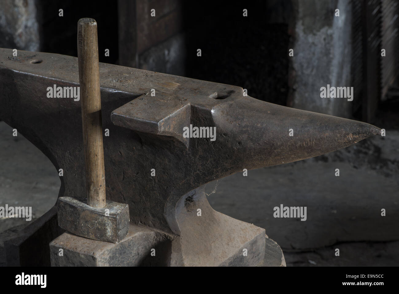 Anvil in a forge Stock Photo - Alamy