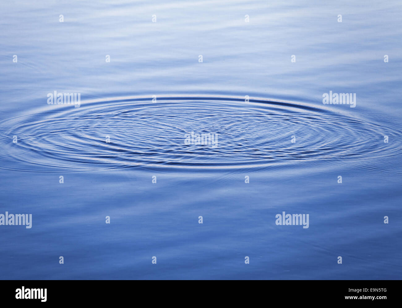 Calm circle hi-res stock photography and images - Alamy
