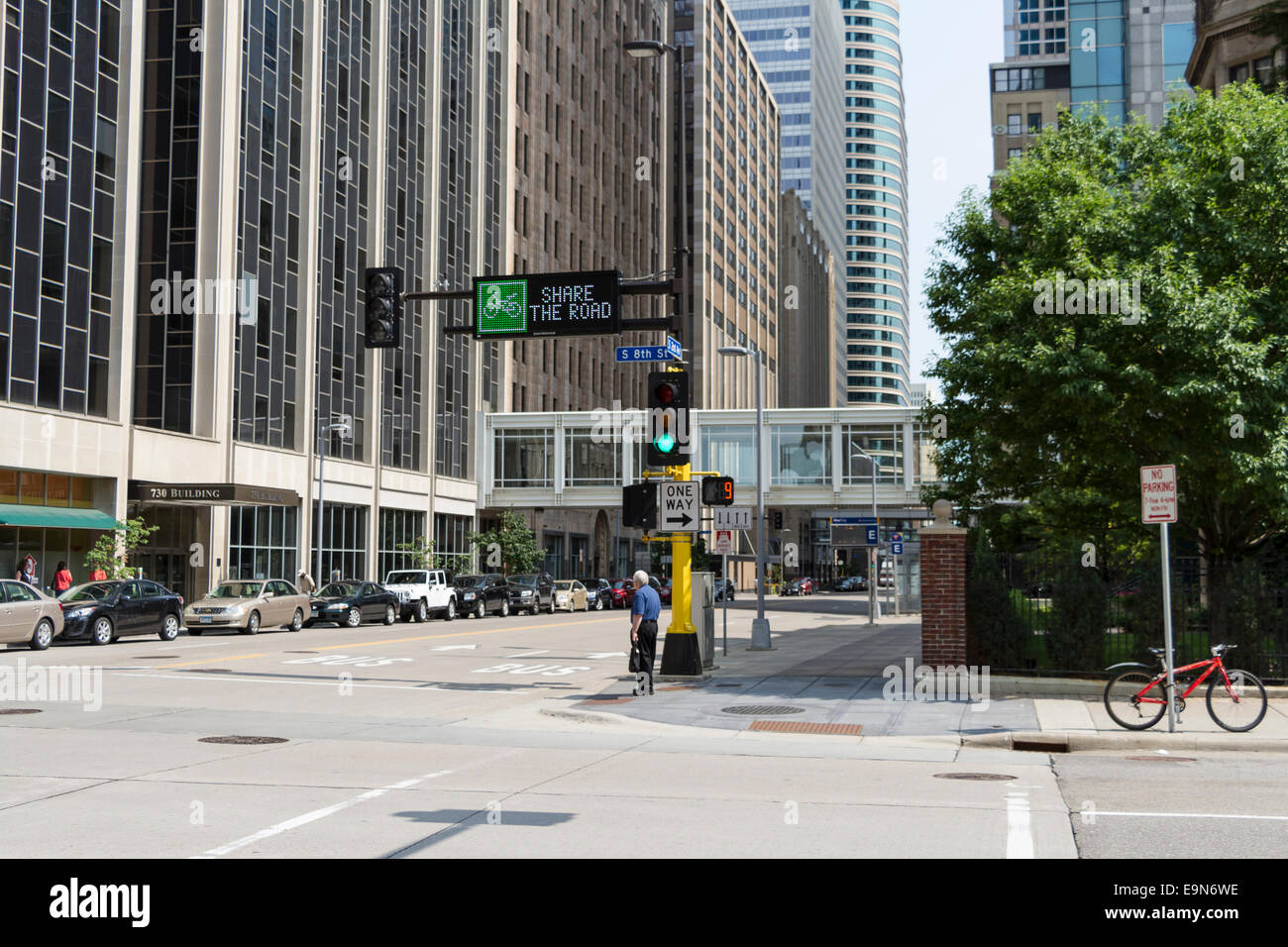 Street intersection, Minneapolis, Minnesota, USA Stock Photo - Alamy