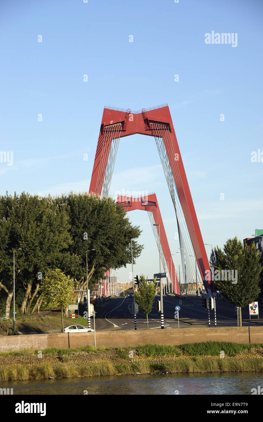 Rotterdam bridges hi-res stock photography and images - Alamy