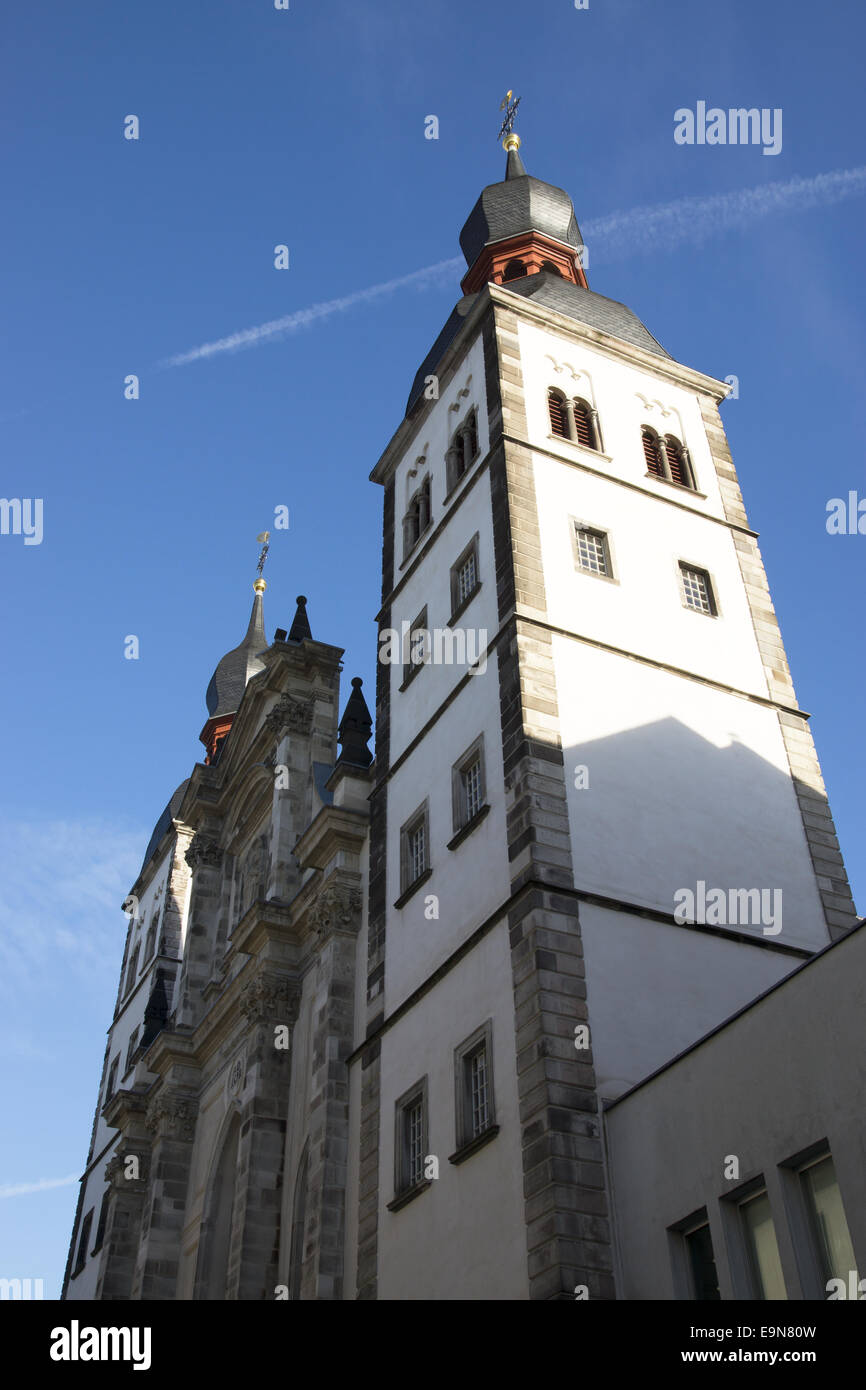 Welche haube hi-res stock photography and images - Alamy