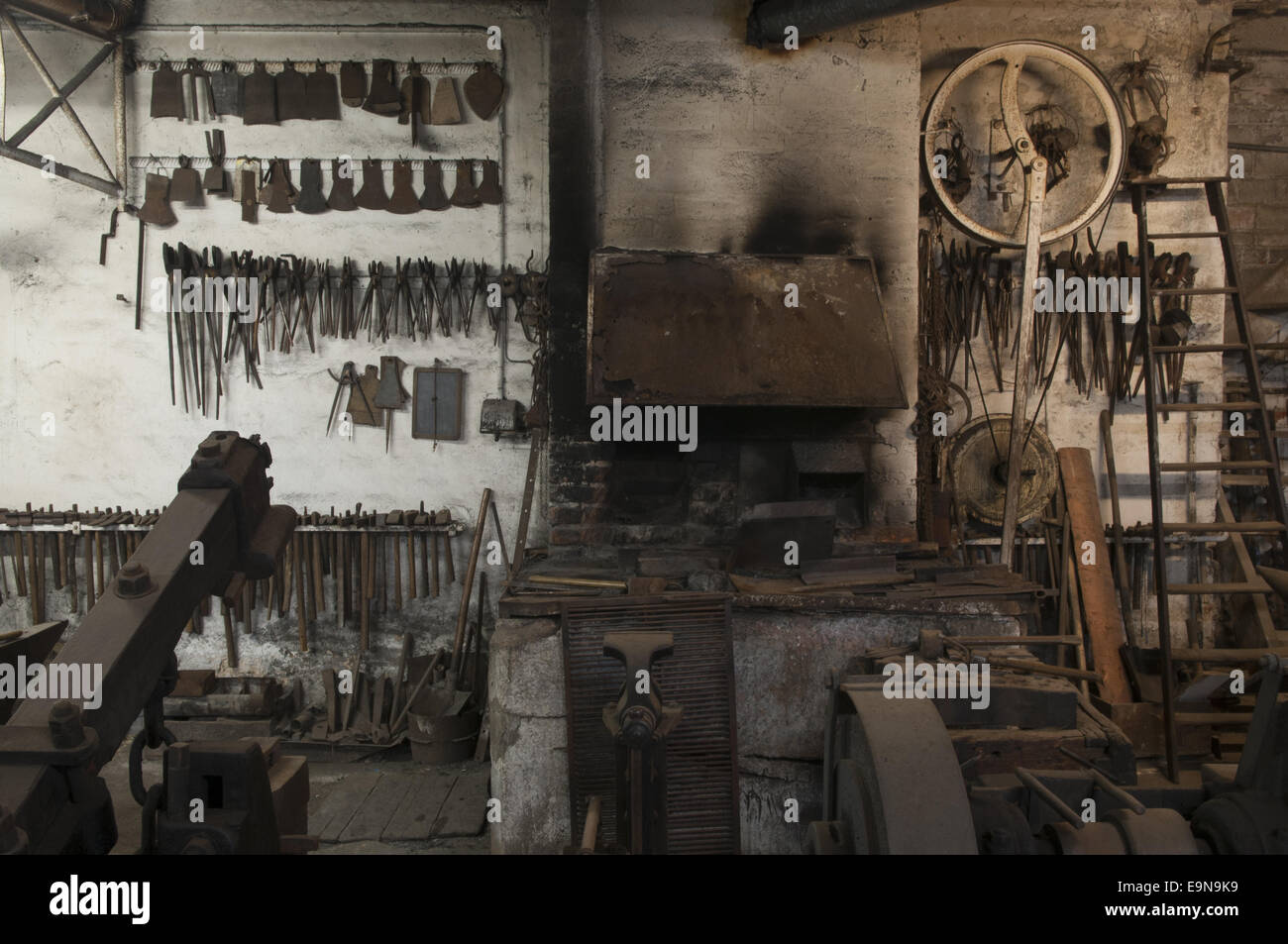 Bellows meter hi-res stock photography and images - Alamy