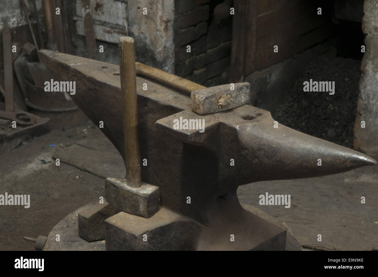 Anvil in a forge Stock Photo - Alamy
