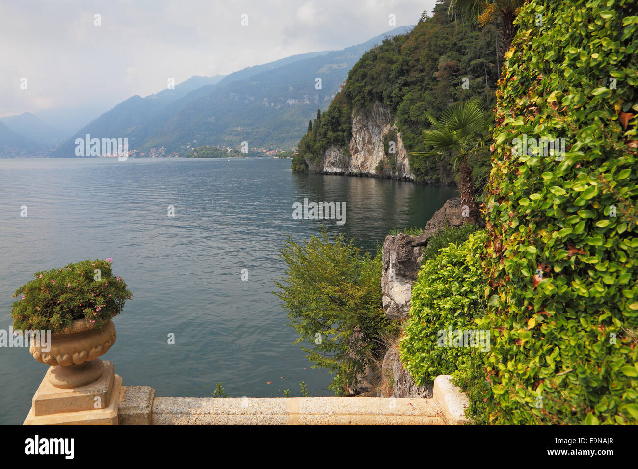 Scenic beauty of lake como hi-res stock photography and images - Alamy