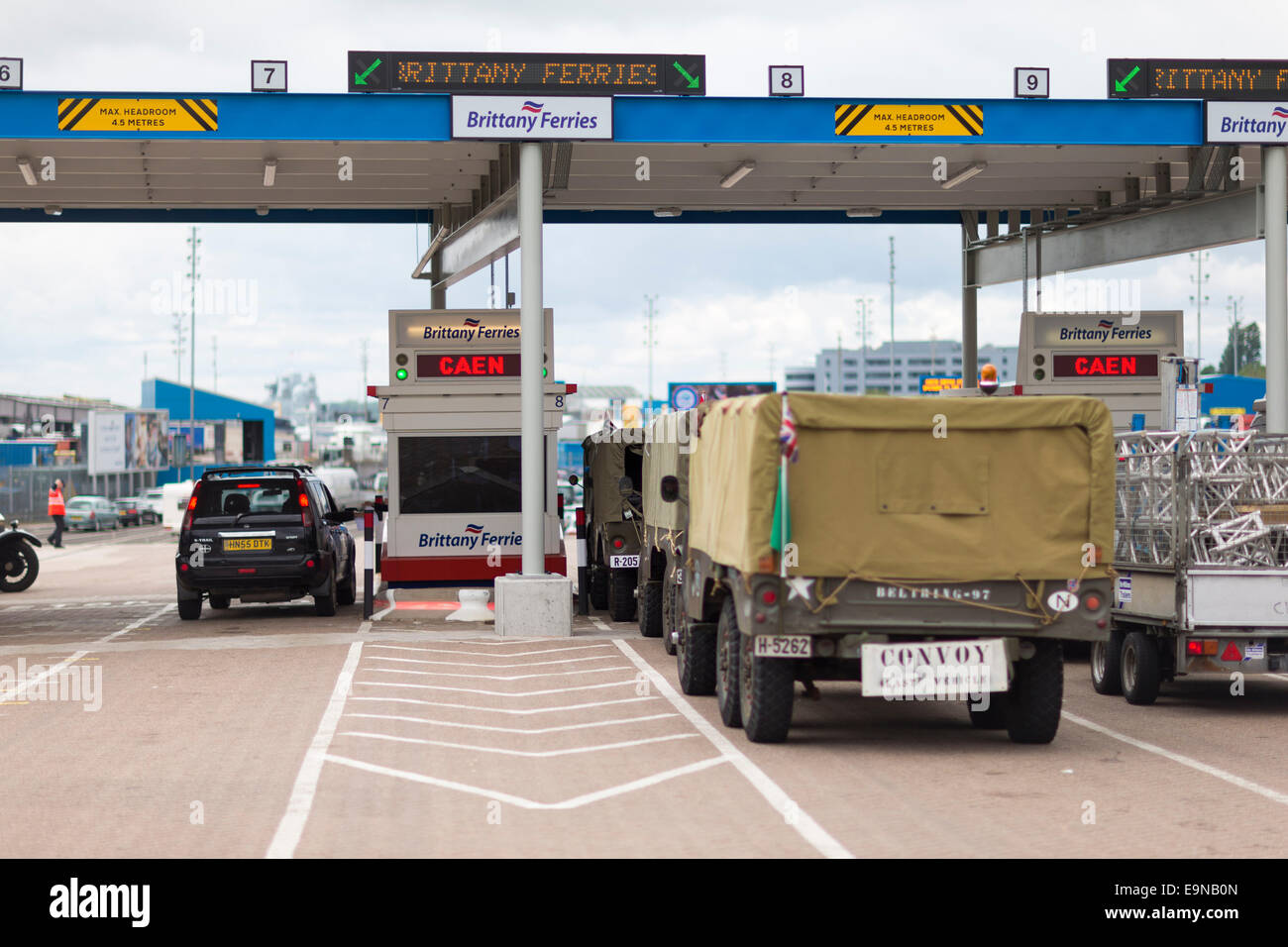 American Second World War vehicles check-in alongside holiday makers as ...