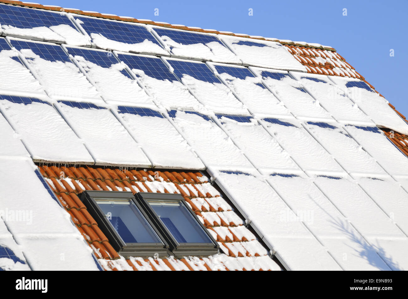 Solar module hi-res stock photography and images - Alamy