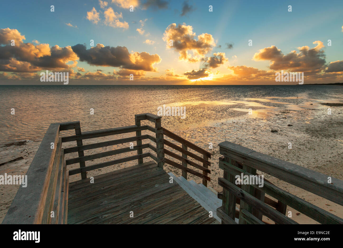 Boardwalk on beach Stock Photo - Alamy