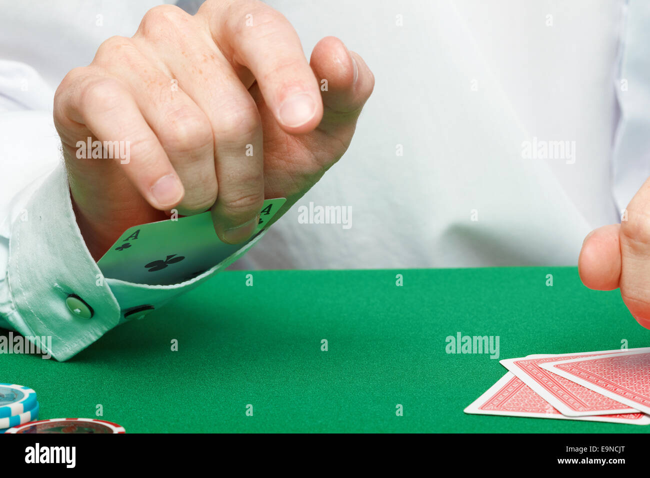 Gambler hand hi-res stock photography and images - Alamy