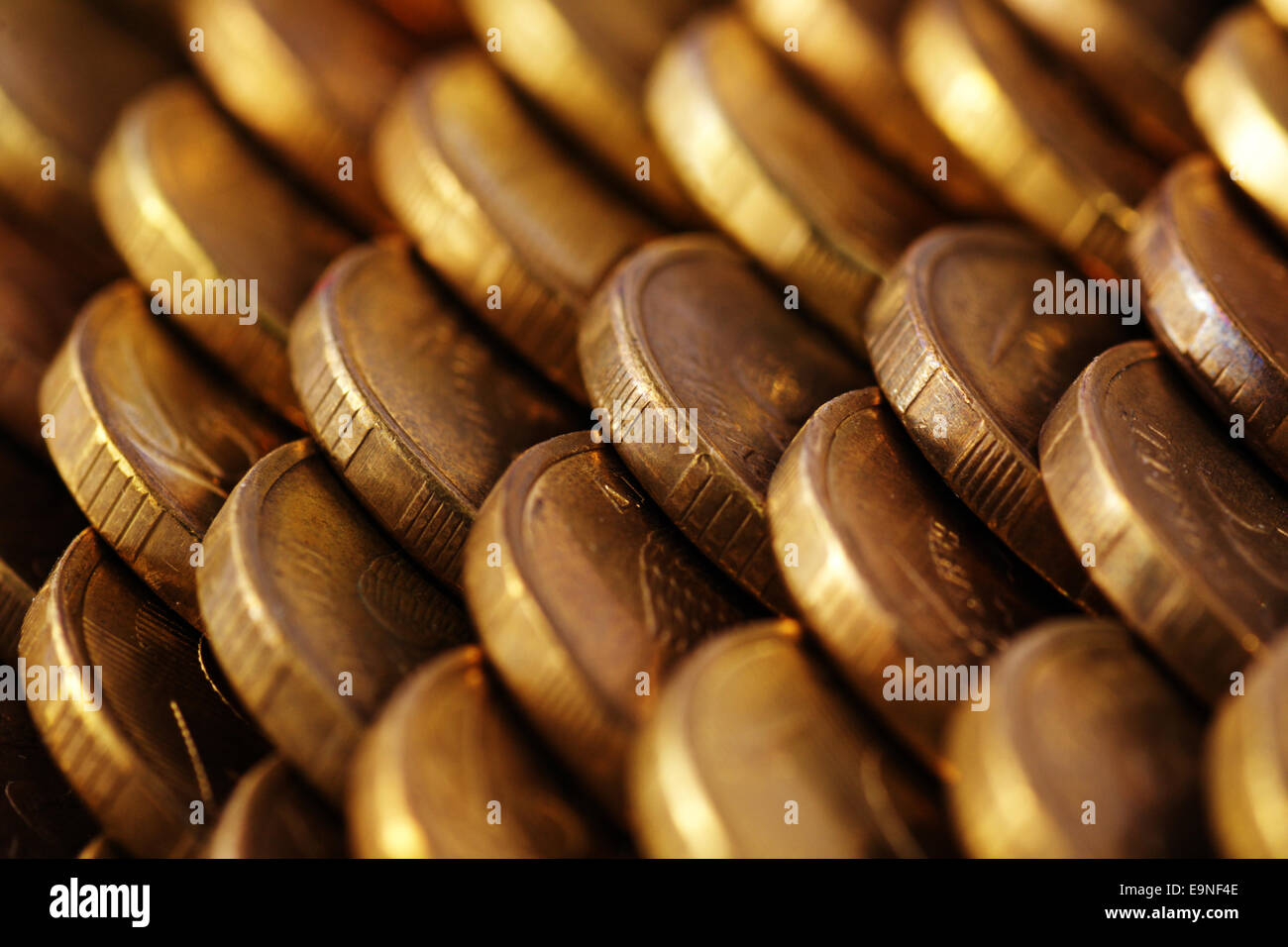 Yellow coin texture hi-res stock photography and images - Alamy