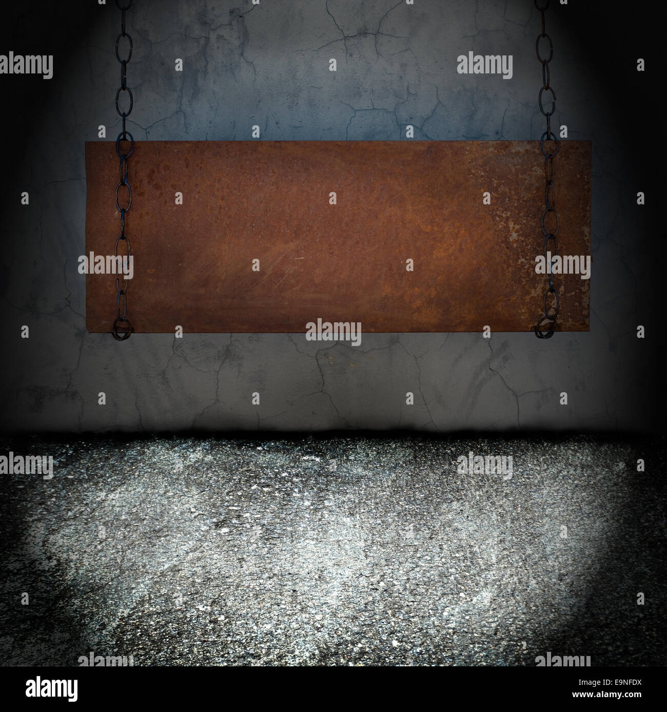 Distressed metal sign hi-res stock photography and images - Alamy