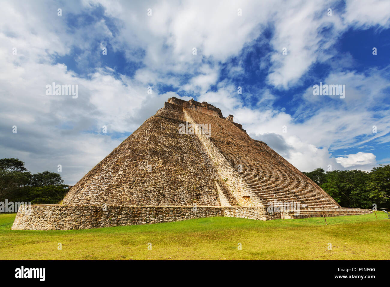 Yucatan uxmal wall hi-res stock photography and images - Alamy