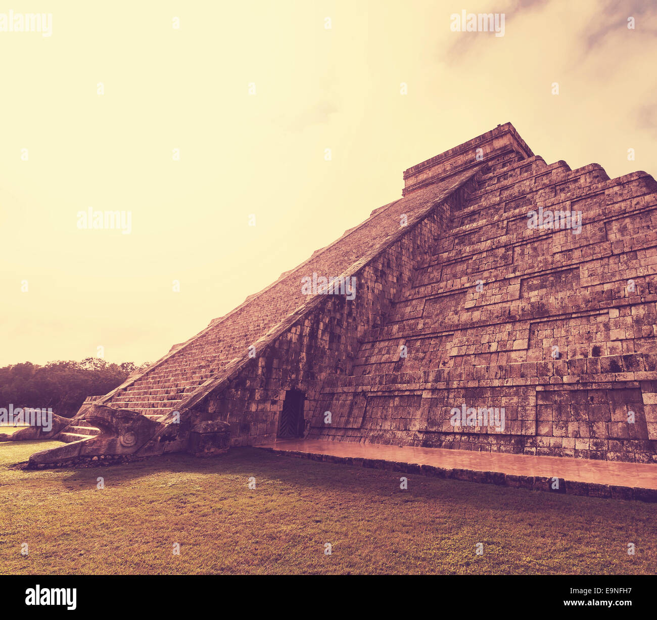 Pyramid in Mexico Stock Photo - Alamy