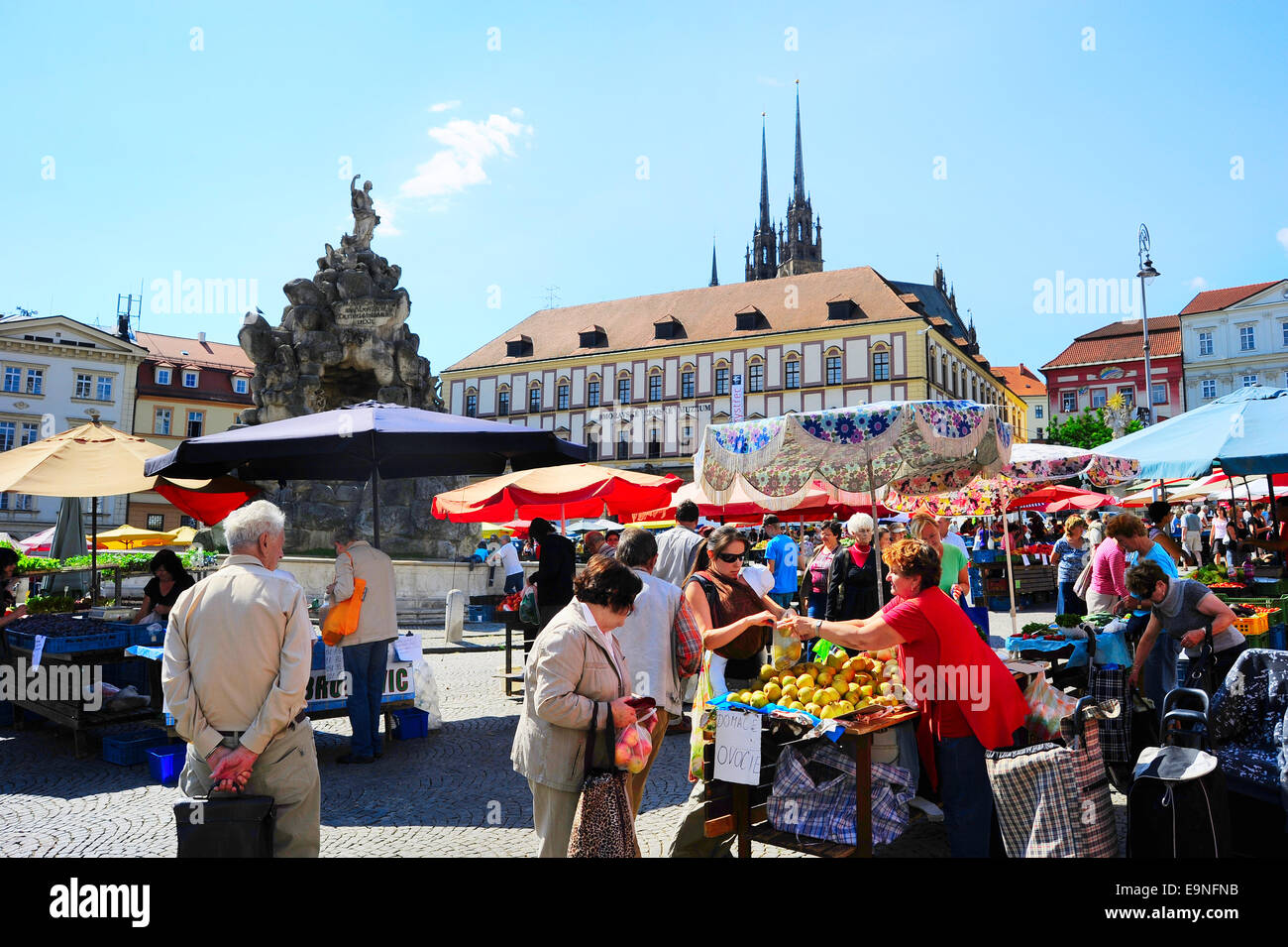 Farmers market prague hi-res stock photography and images - Alamy