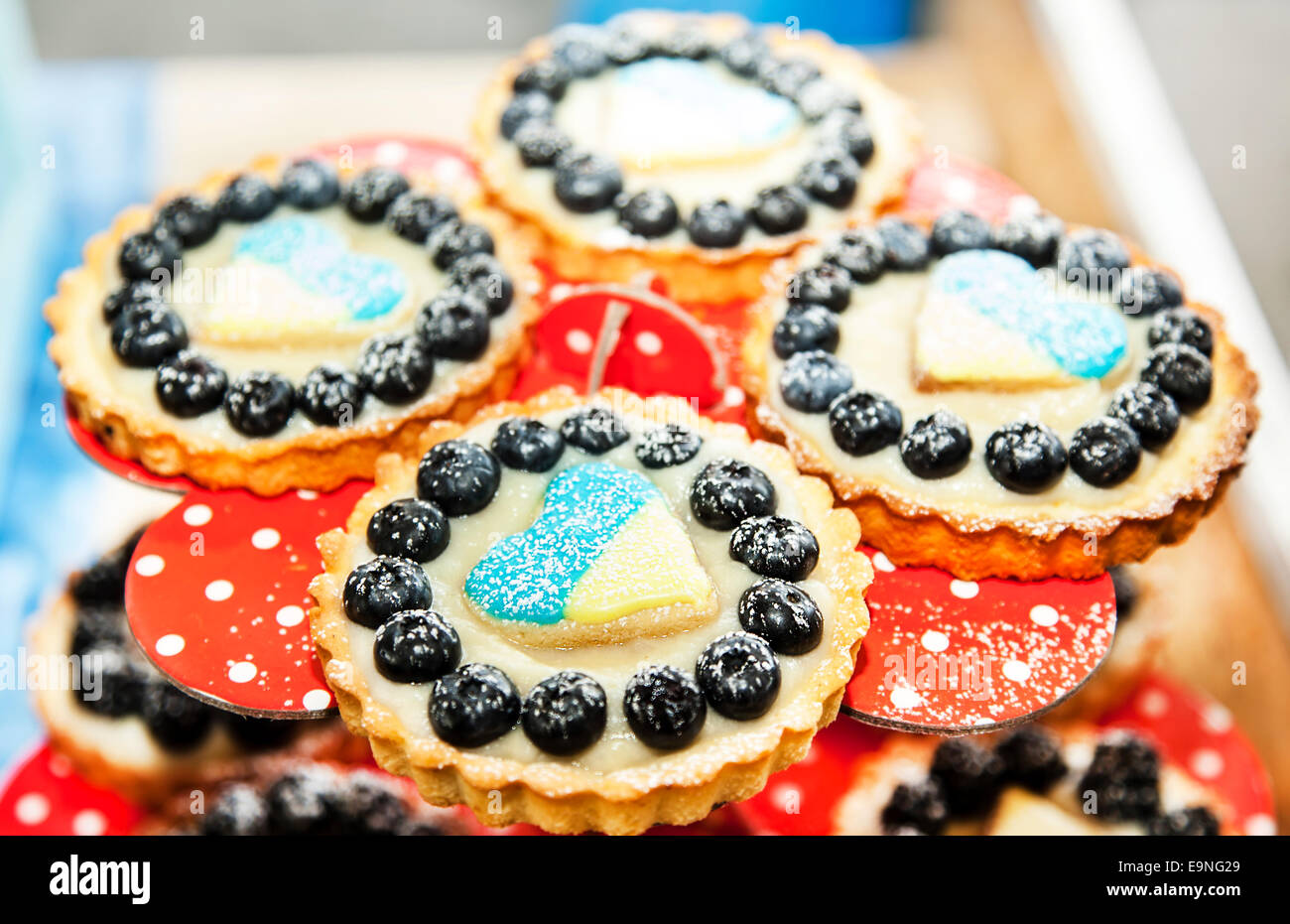 Cookie with berries and heart with ukrainian flag Stock Photo - Alamy