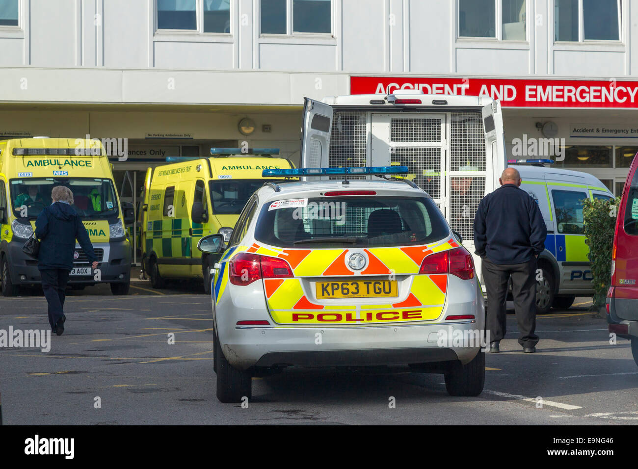 Police cars and Van outside Northampton General Accident and Emergency ...