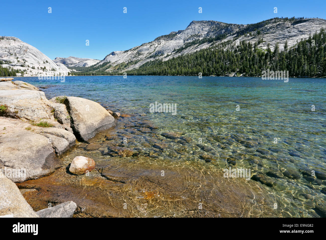Lake tioga on pass hi-res stock photography and images - Alamy