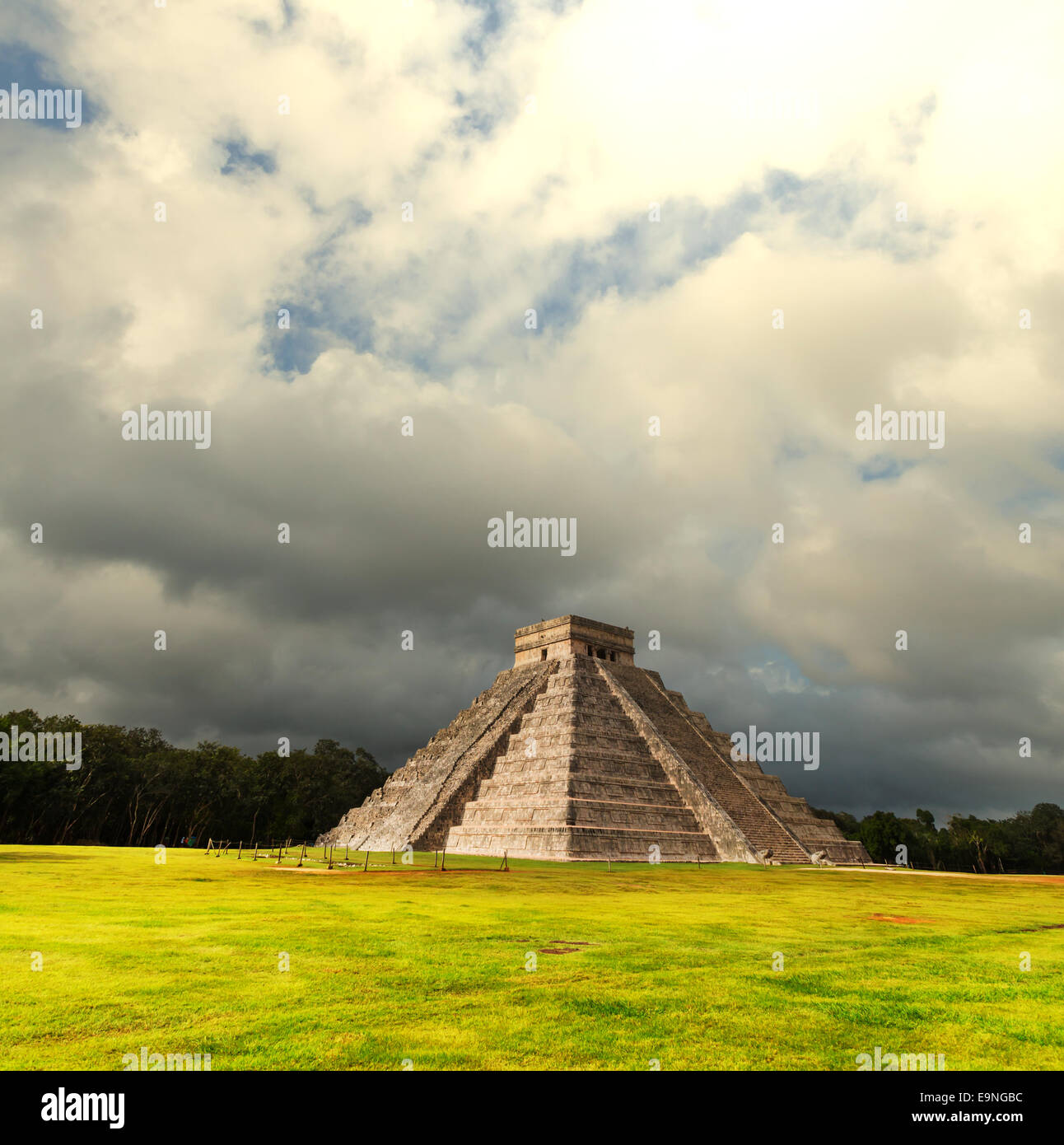 Pyramid in Mexico Stock Photo - Alamy