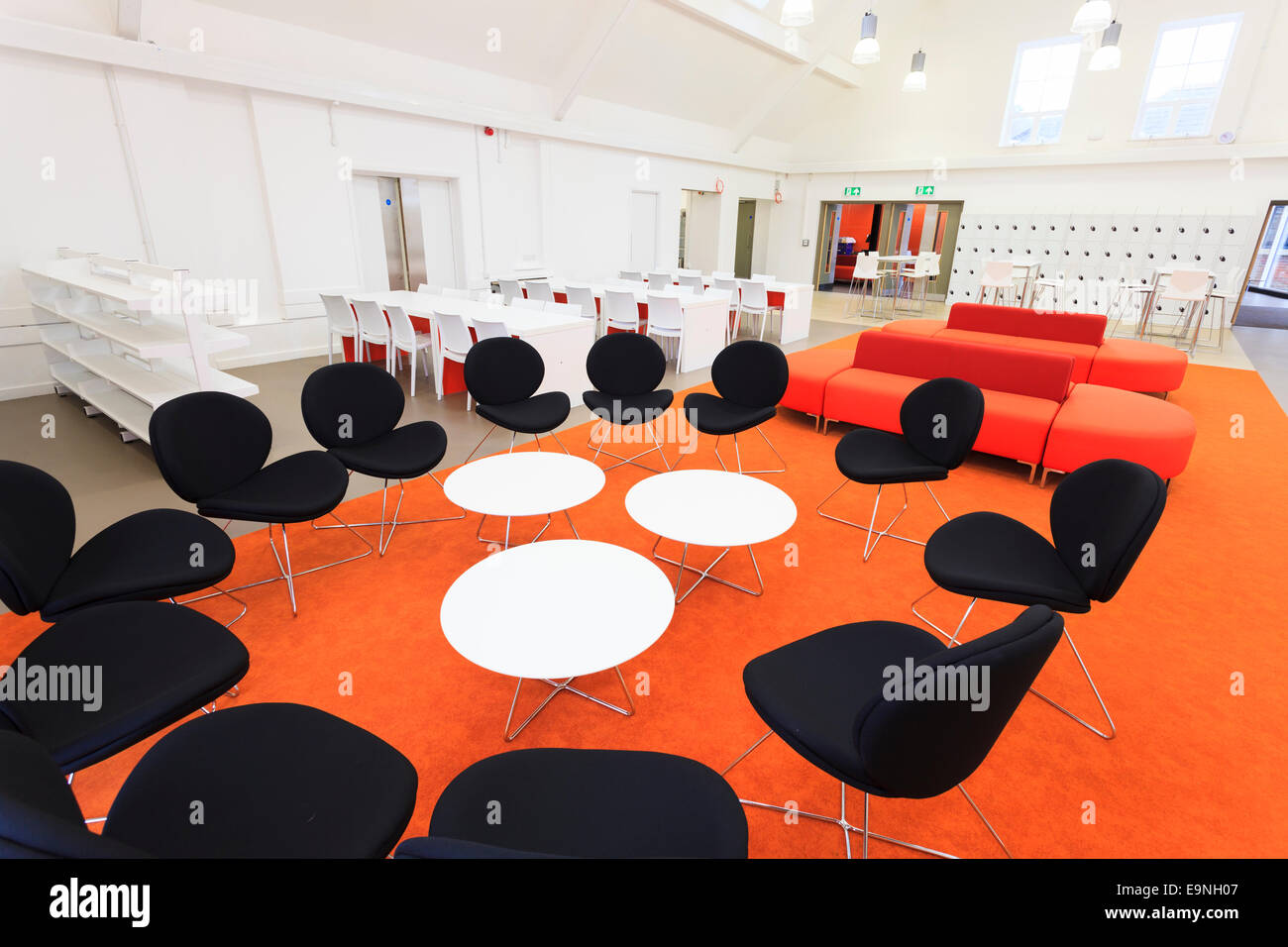 Modern lunch room hi-res stock photography and images - Alamy