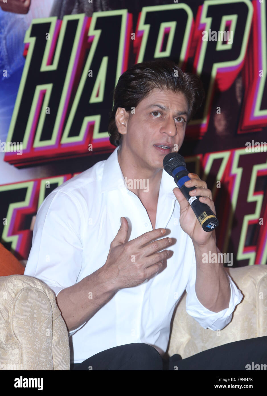 The bollywood co hi-res stock photography and images - Alamy