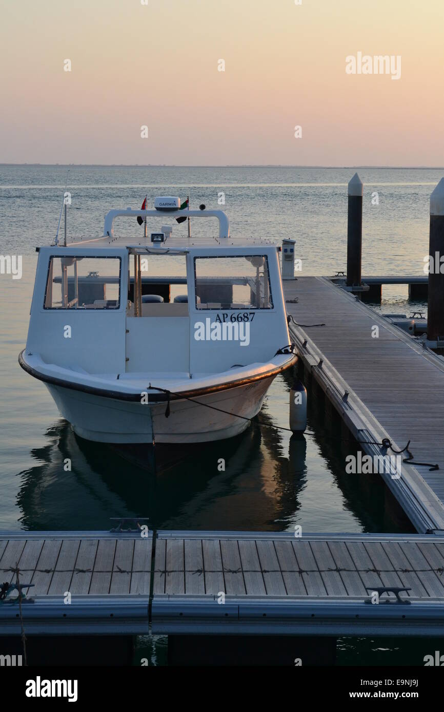 Boat in Abu Dhabi Stock Photo - Alamy