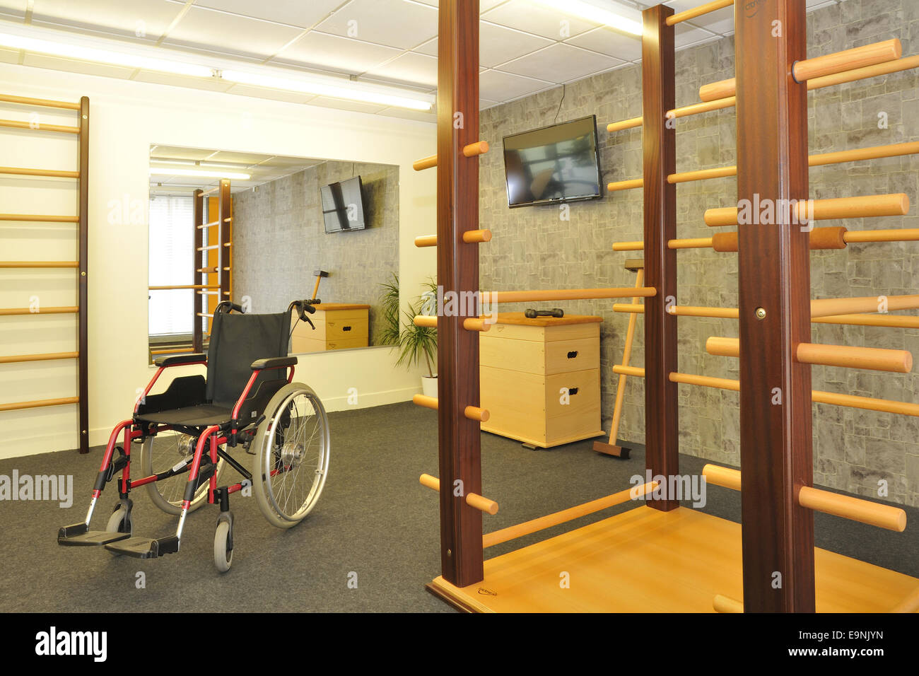 Pflege rehabilitation hi-res stock photography and images - Alamy