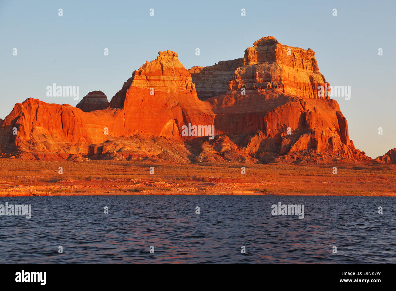 Magnificent red sandstone cliffs Stock Photo - Alamy